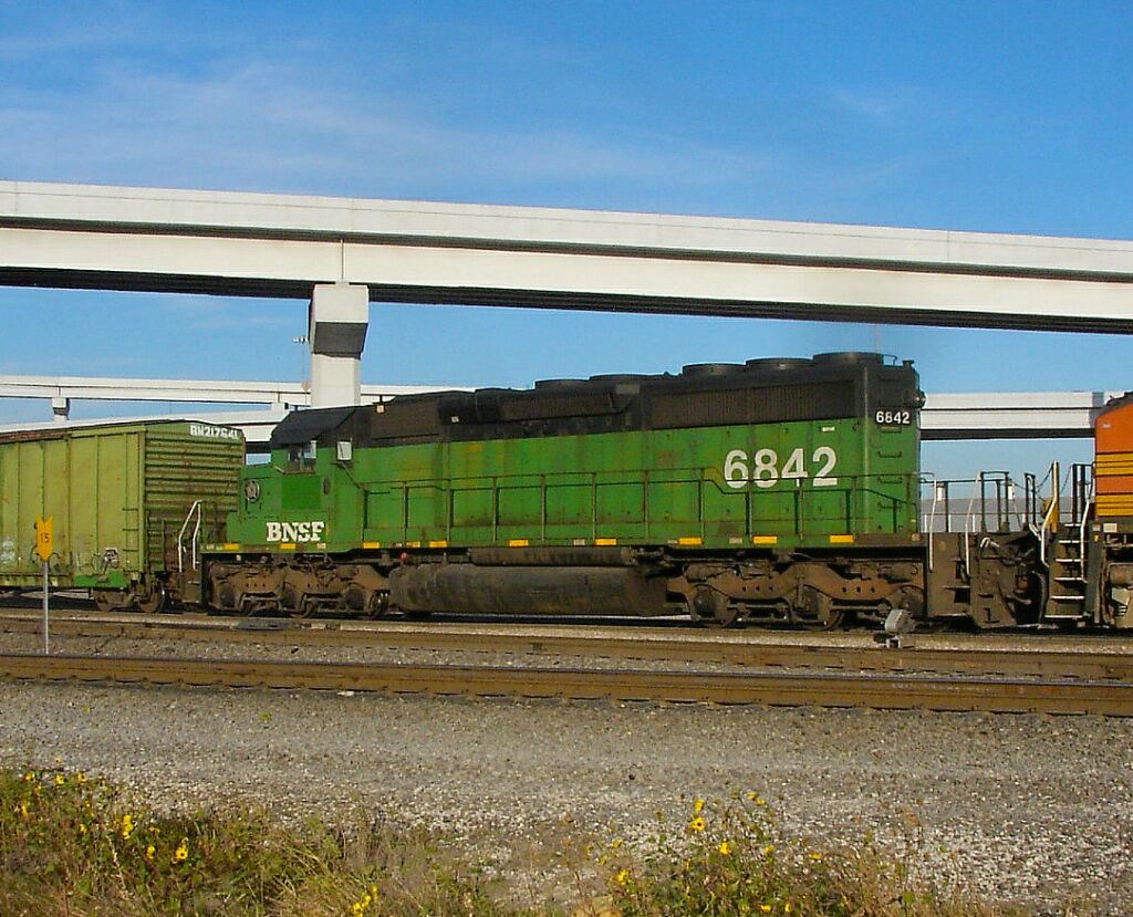 BNSF 6842